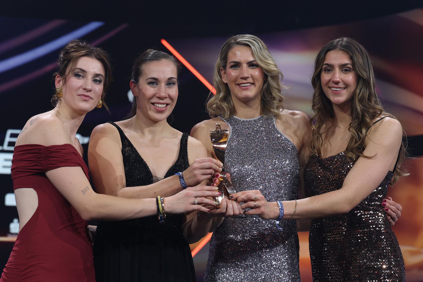 "Sportler des Jahres 2024": Die schönsten Looks aus Baden-Baden | GALA.de