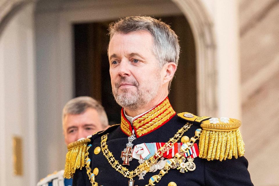 König Frederik ändert sein Wappen nach 52 Jahren zum ersten Mal | GALA.de