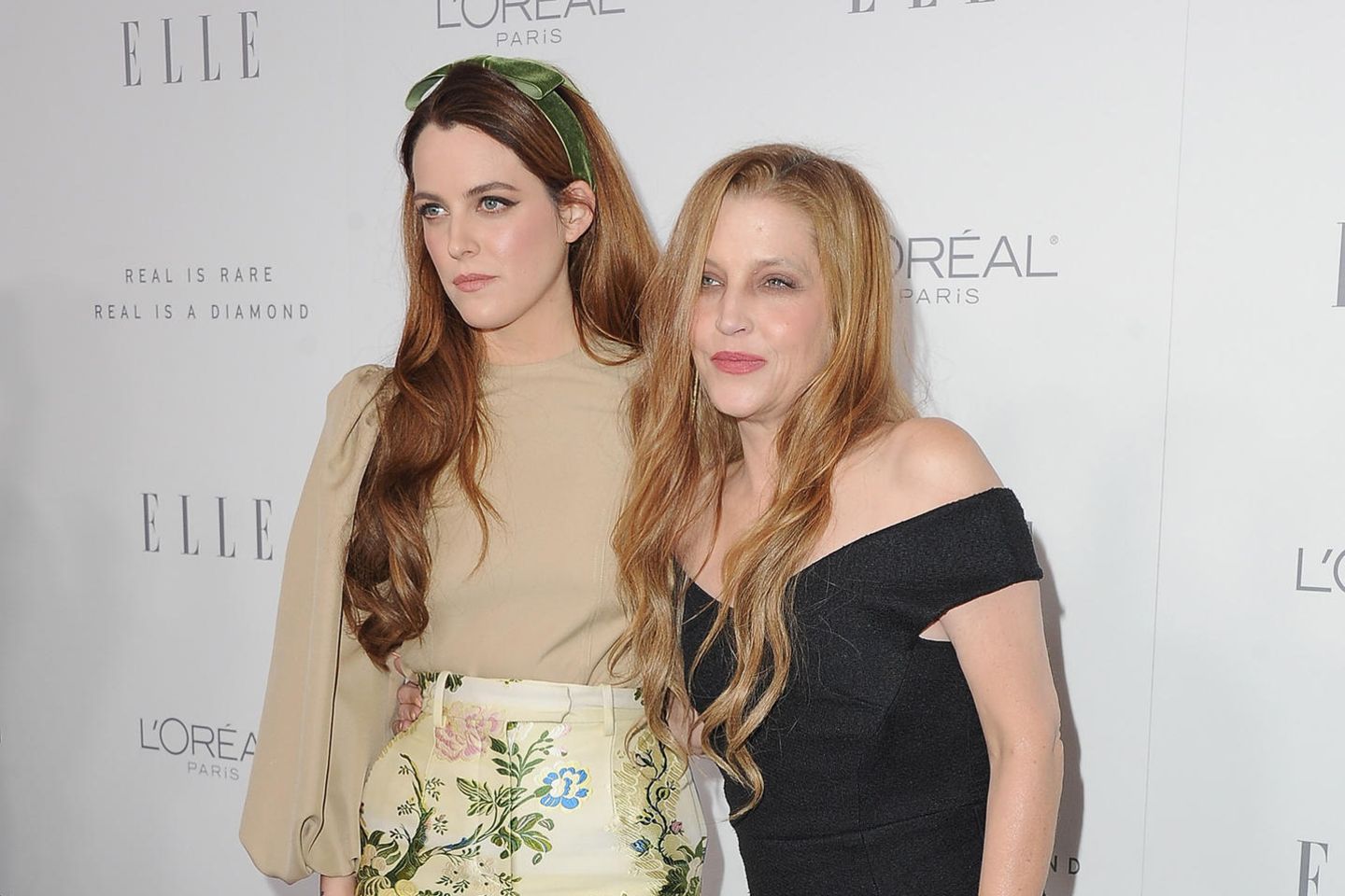 Riley Keough + Lisa Marie Presley (†): Sie musste ihre Mutter aus dem ...
