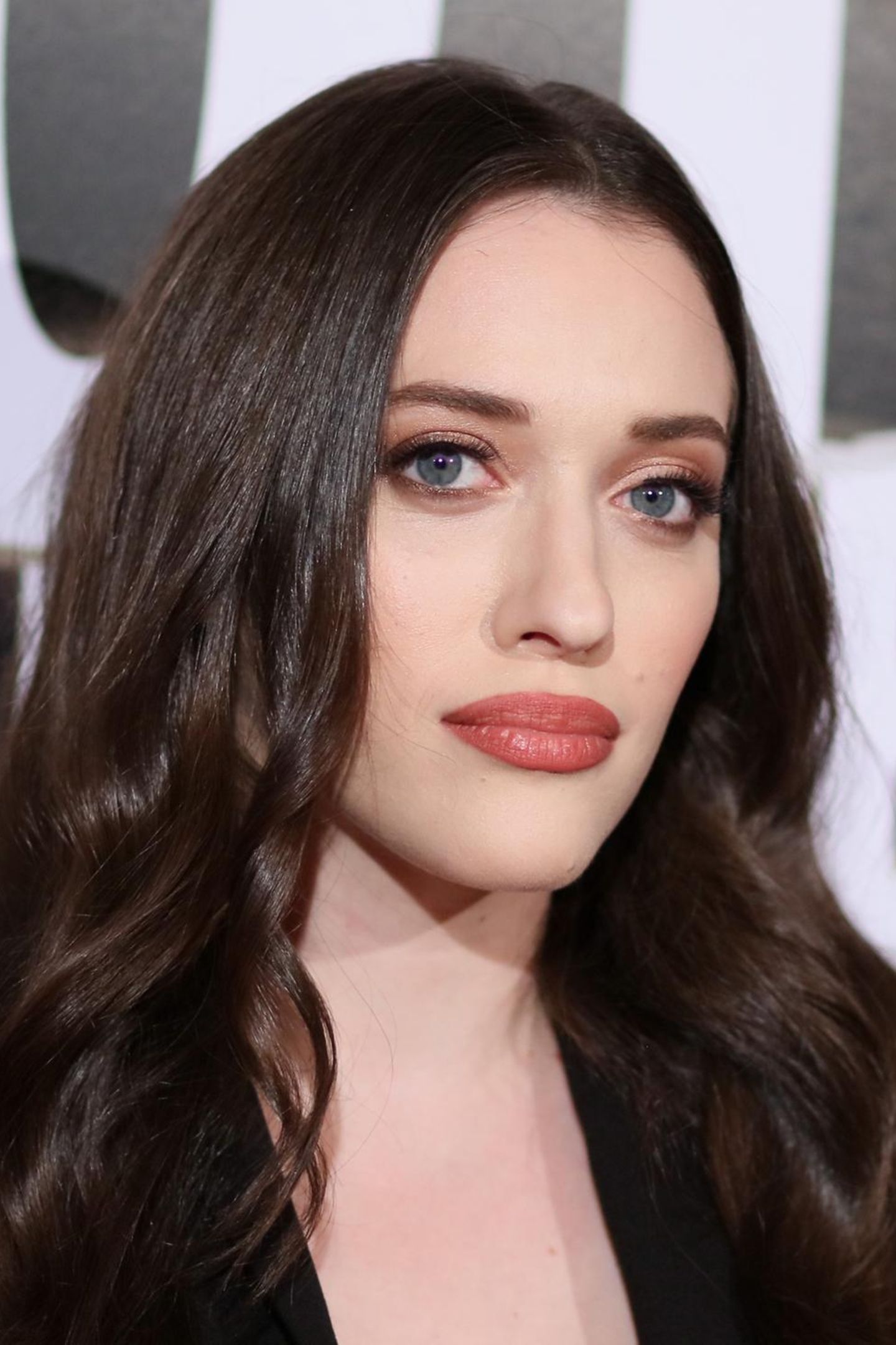 Kat Dennings Casta Thar She Blows