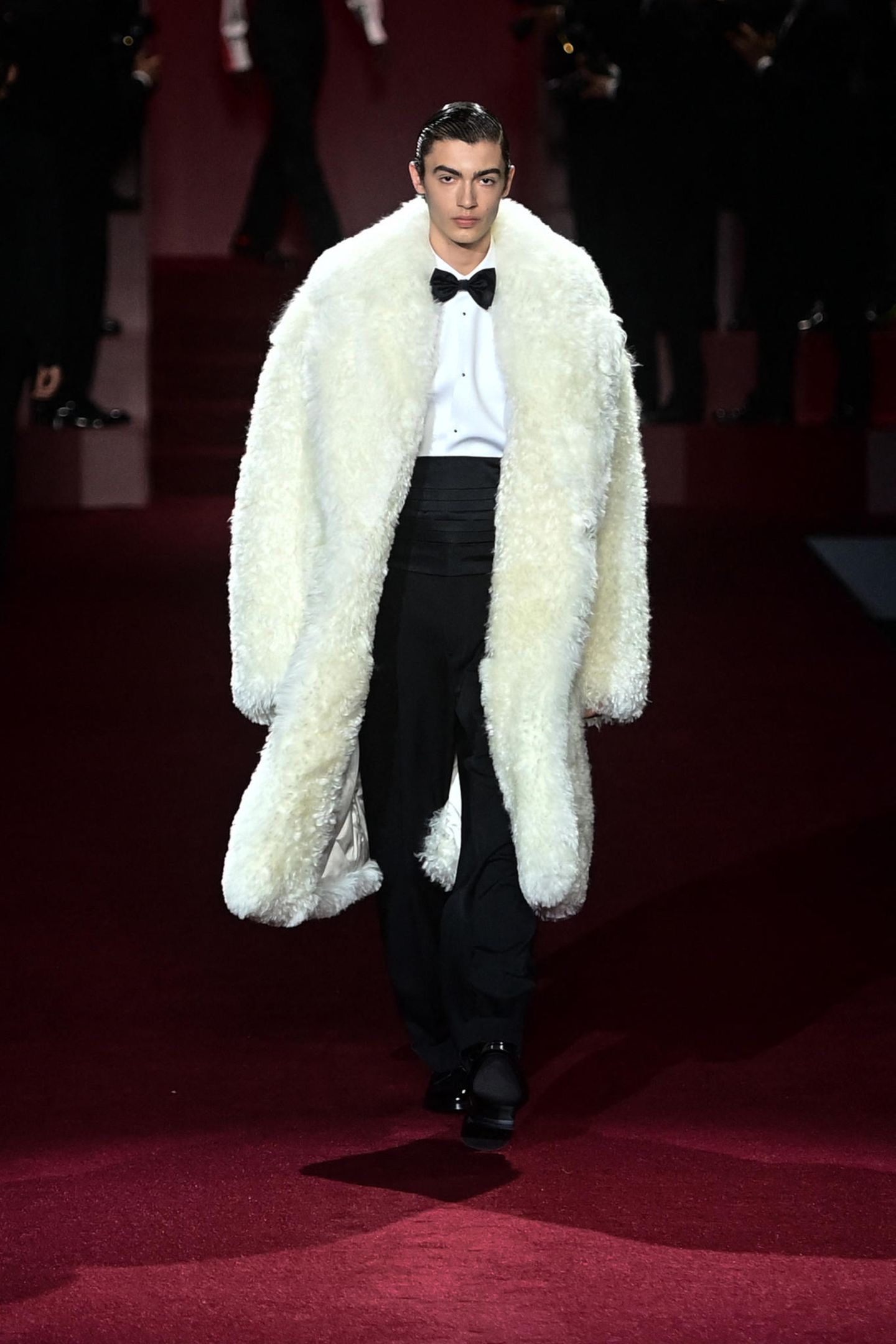 Rocco Ritchie: Wiedererkannt? Der Sohn von Madonna und Guy Ritchie posiert in Mailand | GALA.de