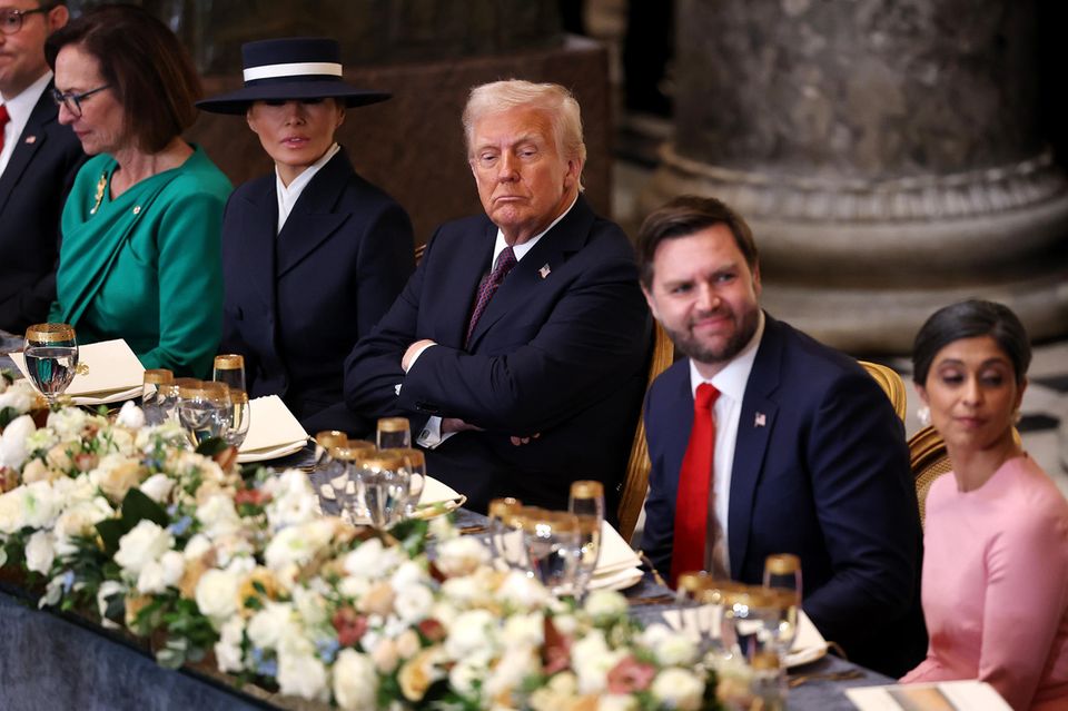 Donald Trump ist wieder Präsident: Die Bilder seiner Amtseinführung ...