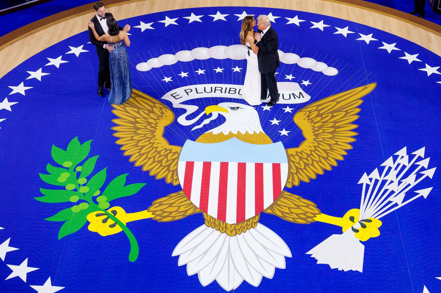 Donald Trump ist wieder Präsident: Die Bilder seiner Amtseinführung ...