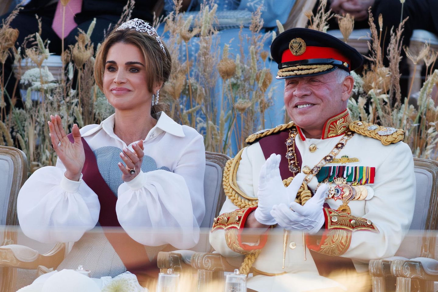 Königin Rania jubelt: Verlobungsfreude in ihrer Familie | GALA.de