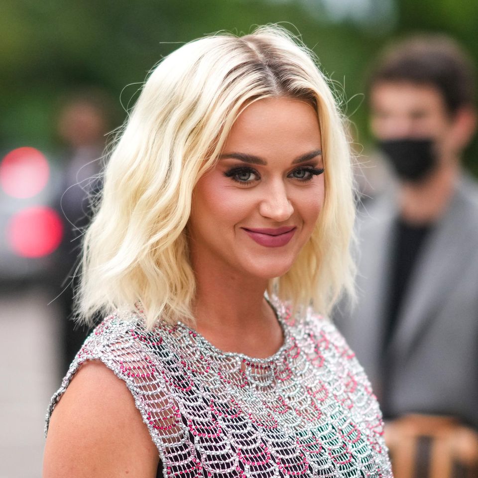 Katy Perry Verr t Intime Beziehungsdetails F r Uns Ist Wirklich