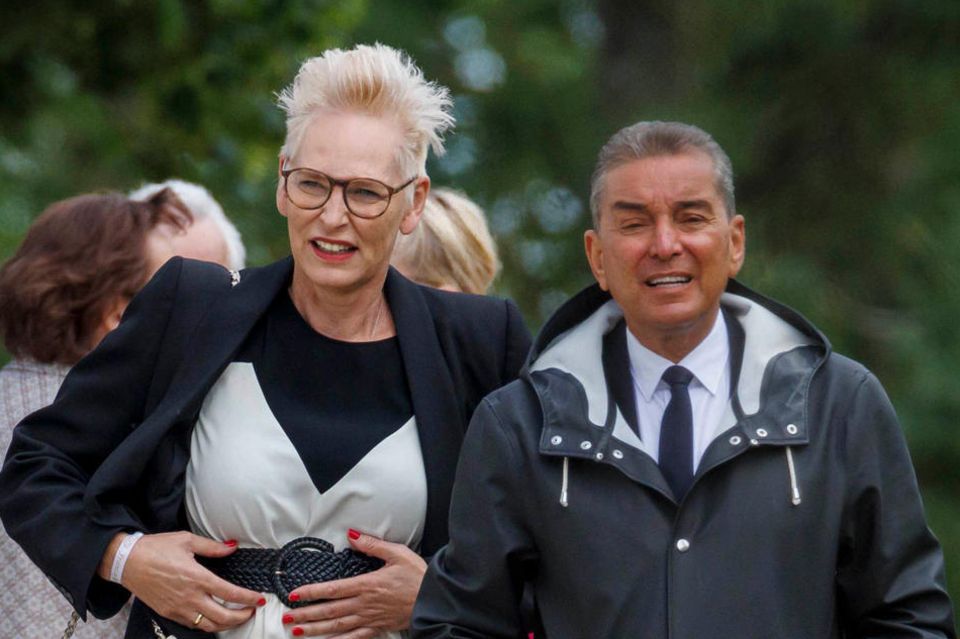 Bärbel Schäfer: Sie kassiert uncharmante Frage ihres Teenagersohnes ...