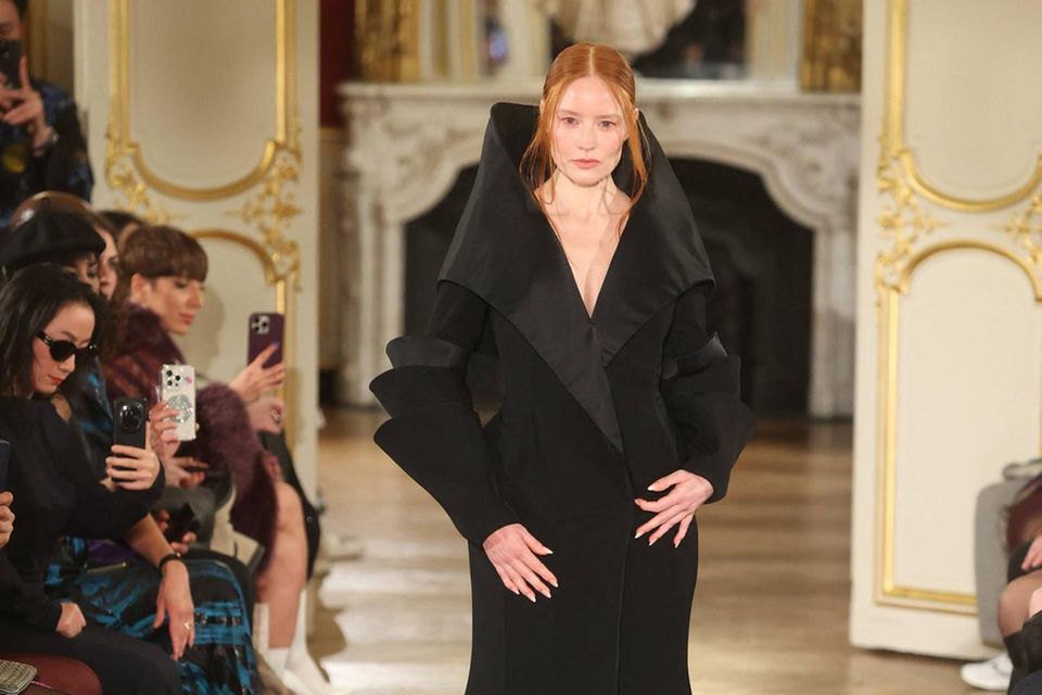 Barbara Meier: "GNTM"-Siegerin spricht über Kritik an ihrem Körper ...