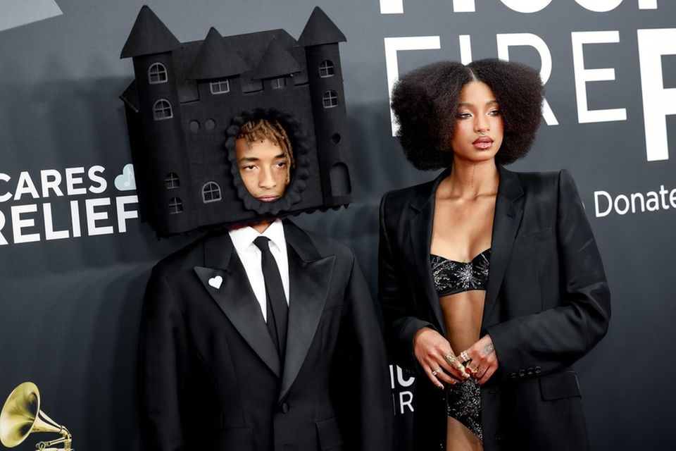 Jaden und Willow Smith: Mit Burg-Kopfschmuck bei den Grammys | GALA.de
