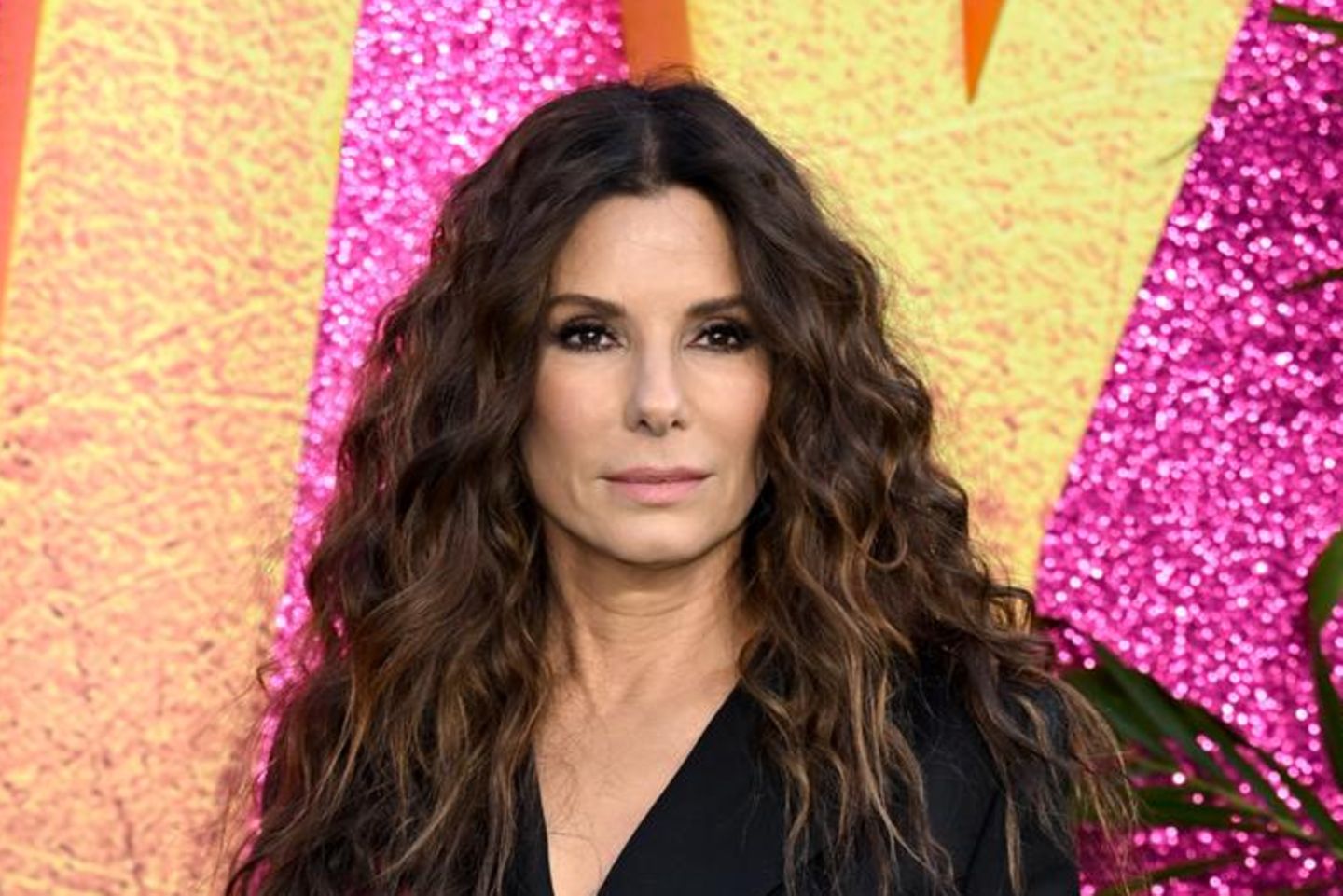 Sandra Bullocks Haare Celebrity Photos Sandra Bullock Outdoors Photo