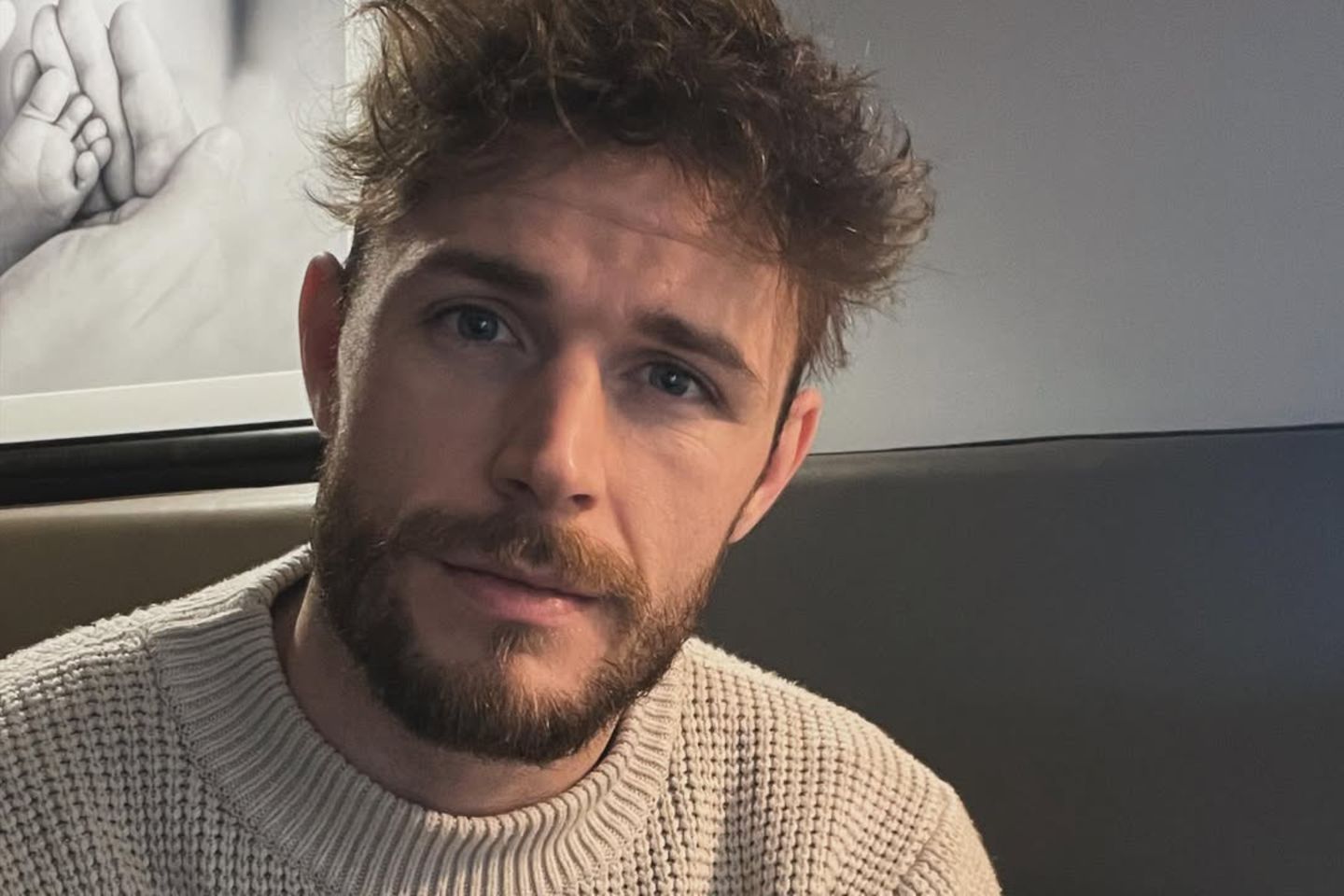 Callum Kerr: War es Mord? Netflix-Star verliert Eltern auf mysteriöse ...