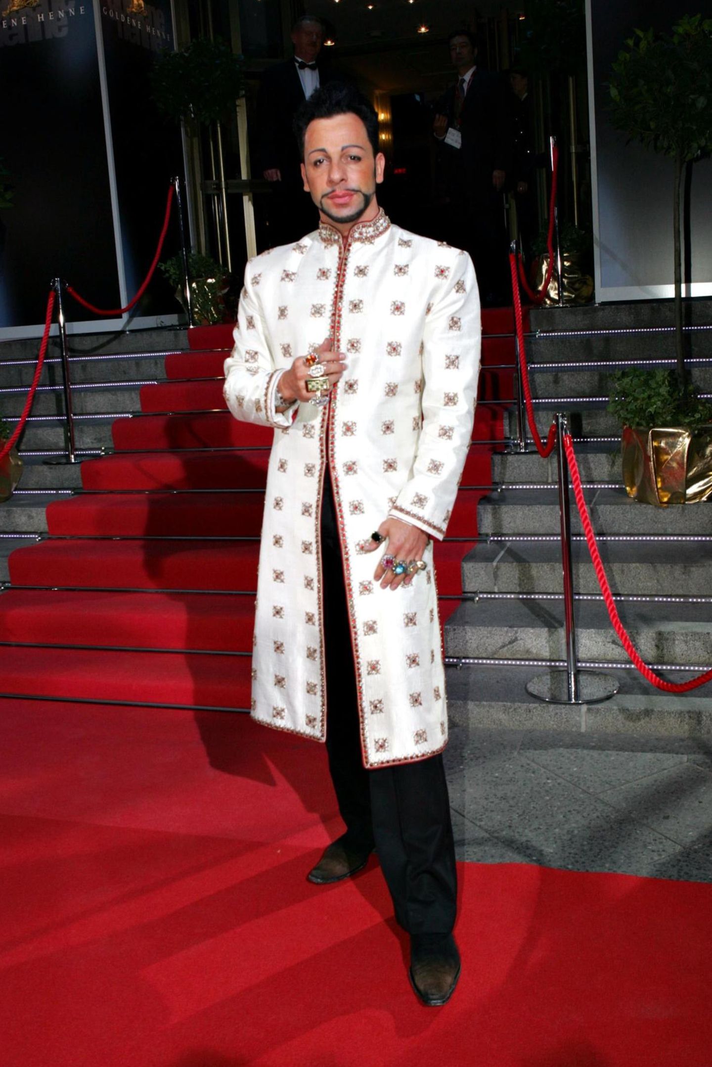 Harald Glööckler wird 60 Jahre alt: Sein pomöser Beautywandel | GALA.de