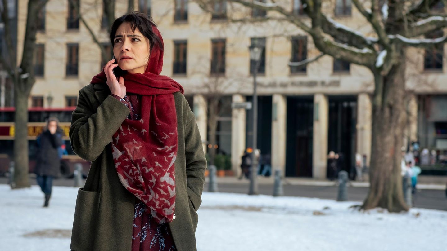 "Tatort: Vier Leben": Daher kennt man Aktivistin-Darstellerin Pegah Ferydoni | GALA.de