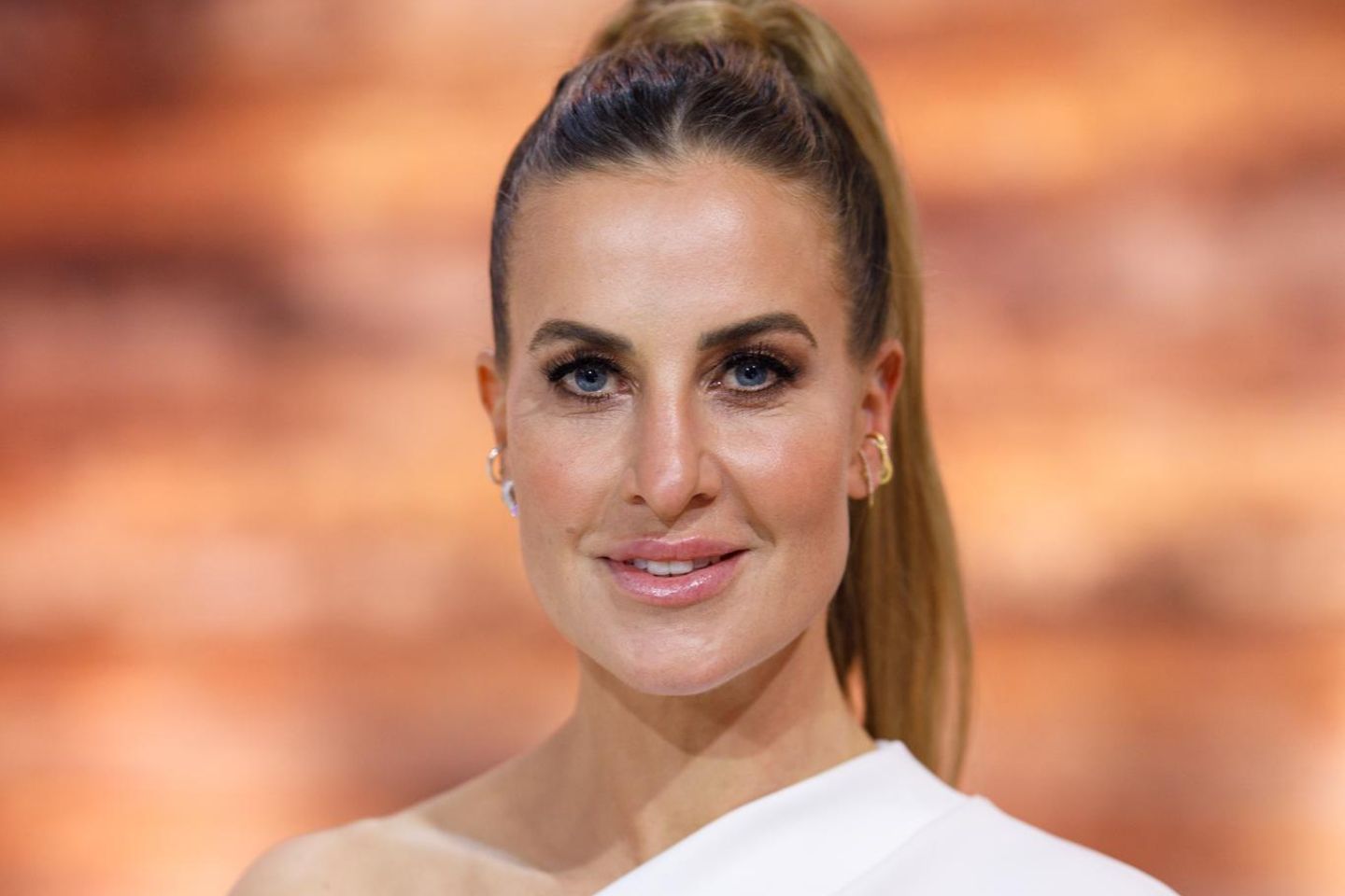 Charlotte Würdig: Fieses Bodyshaming nach Bikini-Foto-Posting | GALA.de