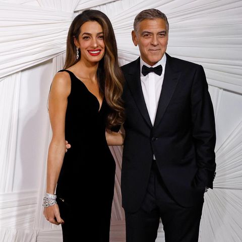 George und Amal Clooney: Verliebte Küsse am Comer See | GALA.de