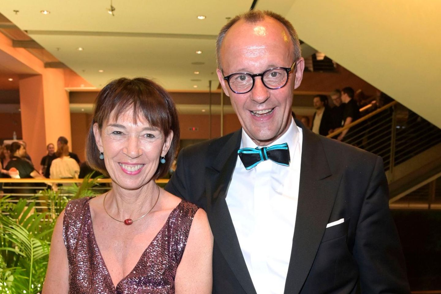 Kanzler Friedrich Merz im Kinderglück: Privates Familiendetail ...