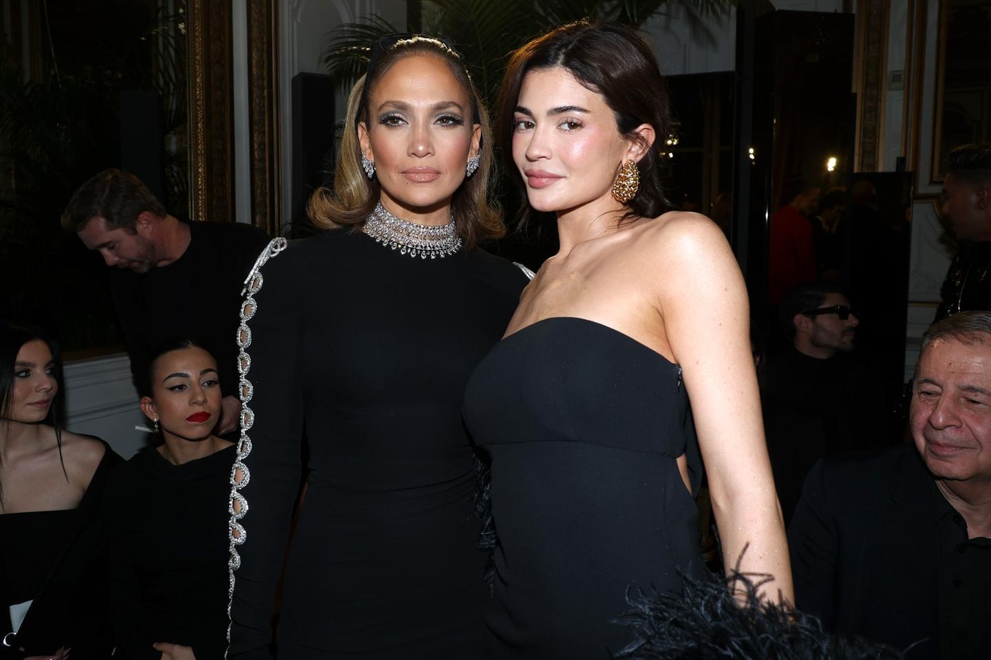 Jennifer Lopez nimmt Abschied von Vertrautem Jesus Guerrero (†34) | GALA.de