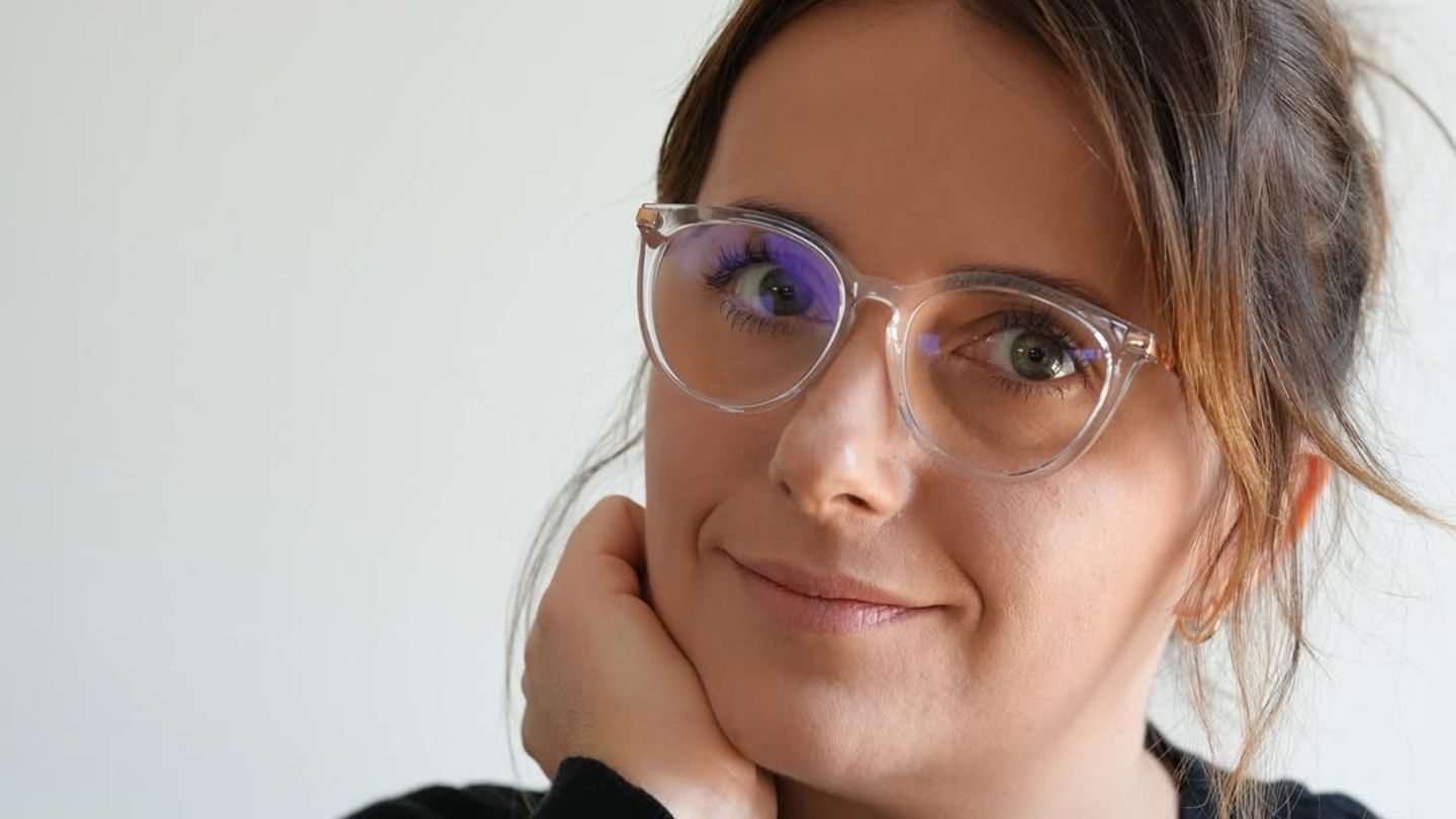 Anna Heiser: Mit dieser Nachricht beunruhigt sie ihre Fans | GALA.de
