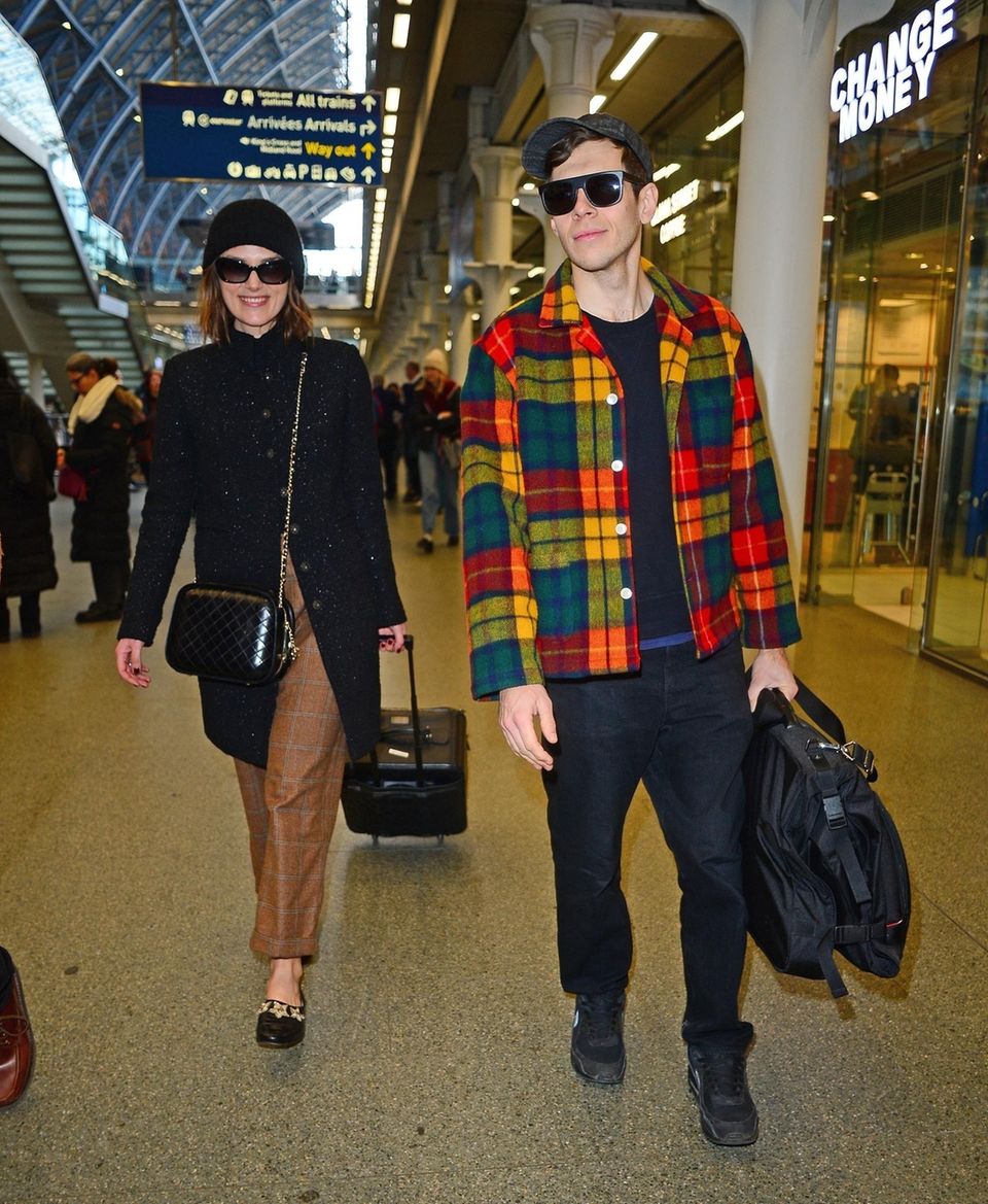 Seltenheit! Maude Apatow beim Stadtbummel mit ihren berühmten Eltern ...