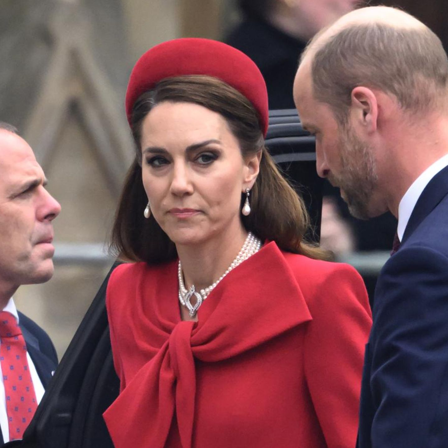 Schlank Die Ankunft Kate Kate Middleton Takes A High Low Forest Walk