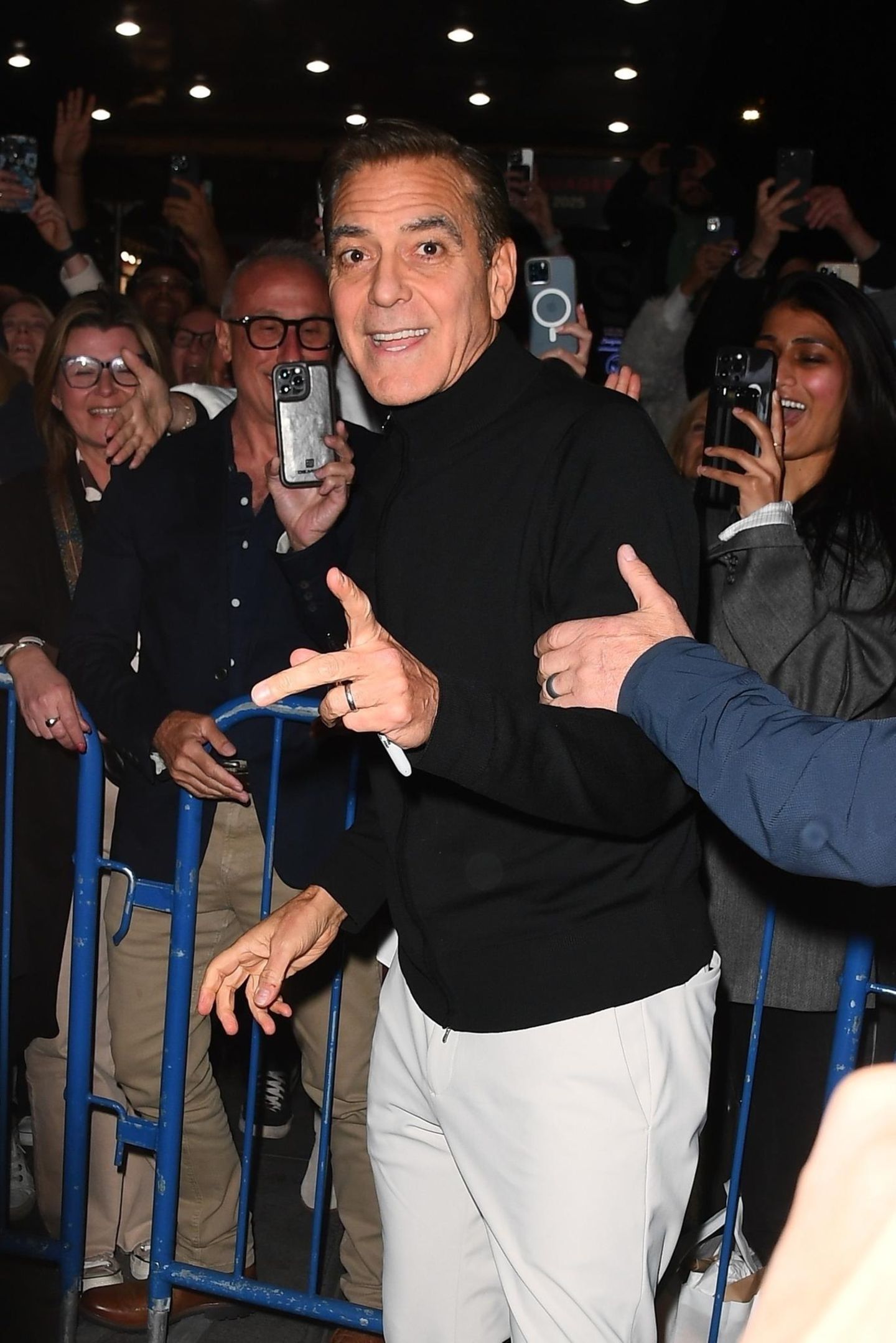 George Clooney: Typveränderung! Er trägt nun dunkelbraune Haare | GALA.de