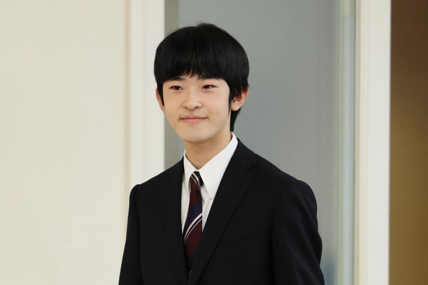 Prinz Hisahito: Bei 1. Pressekonferenz spricht er schon über Hochzeit ...