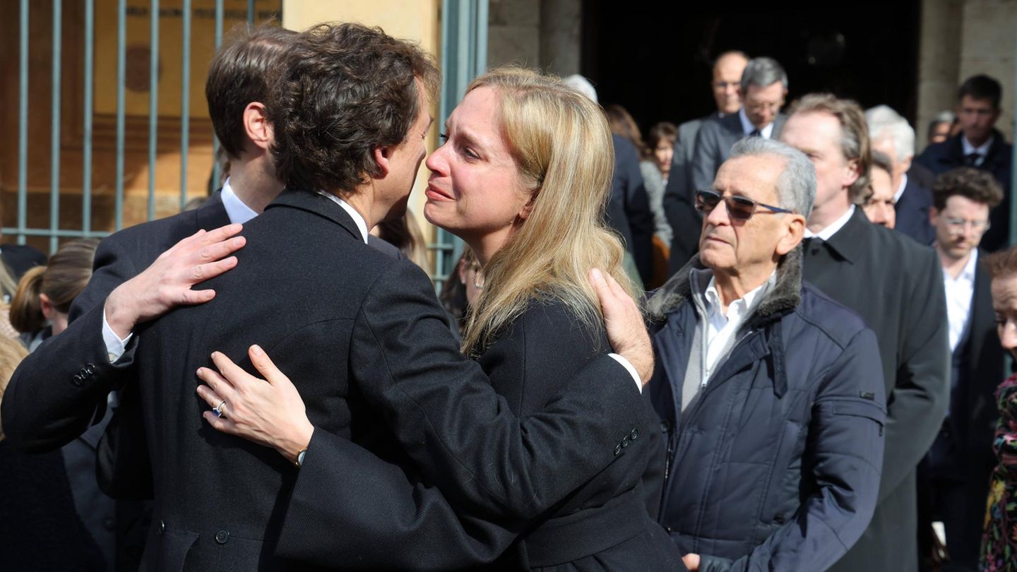 Europas Adel trauert: Erzherzogin Estelle von Österreich überraschend ...