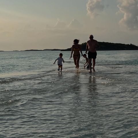 Leon Goretzka: Seltener Auftritt mit Freundin Mathea | GALA.de