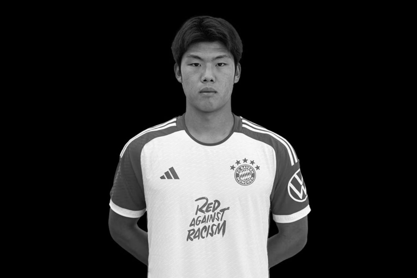 FC Bayern München: Ex-Spieler Guo Jiaxuan stirbt mit nur 18 Jahren ...