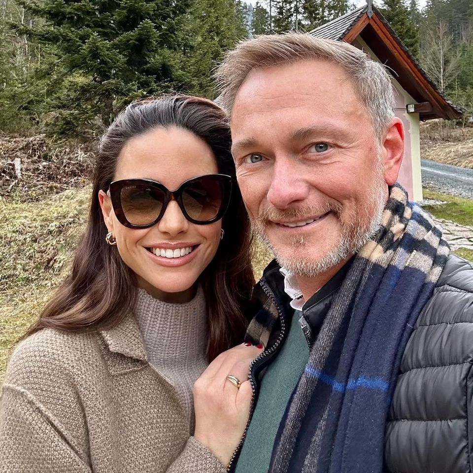 Laura Hofmann: Nach Fehlgeburt gibt sie ihren Job bei Sky auf | GALA.de