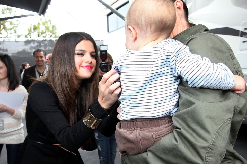 Selena Gomez Hat Ein Baby Selena Gomez Reveals She Will Never Be Able