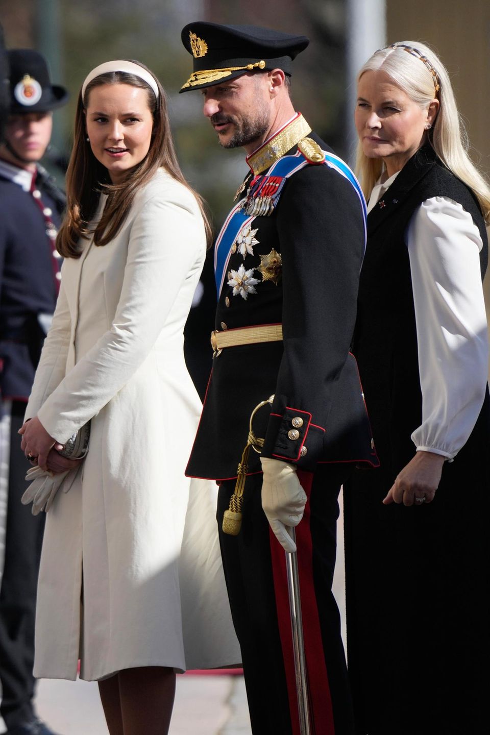 Norwegens Kronprinzenpaar: Fünf im Glück | GALA.de