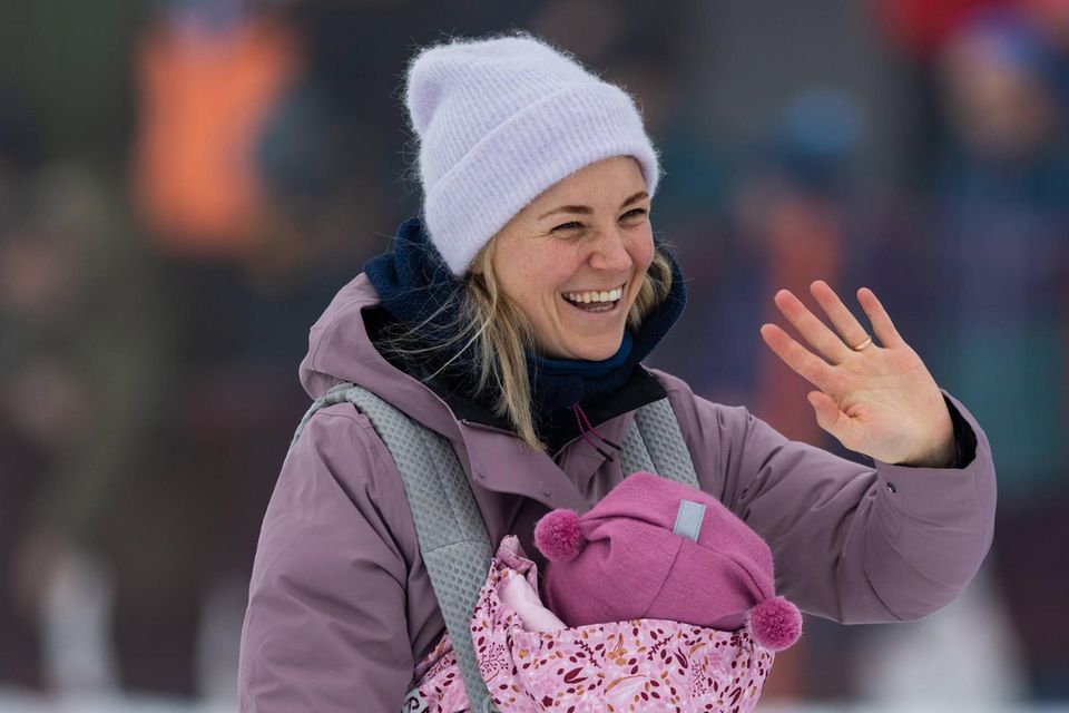 Miriam Neureuther: Vierfachmama muss "Kinder lüften" – vor großer Reise ...