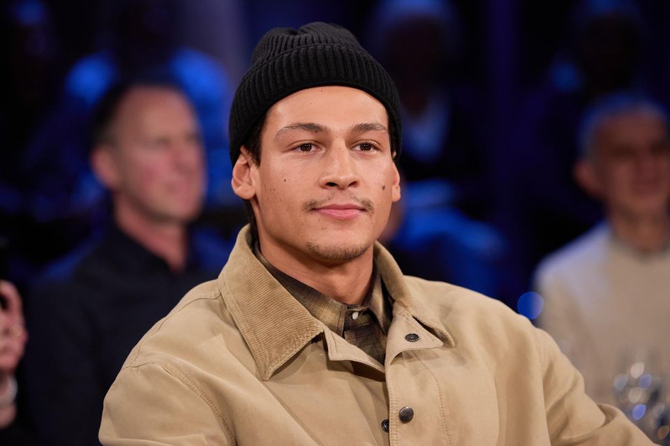 Emilio Sakraya: Liebesaus bestätigt! Jetzt kuschelt er mit IHR | GALA.de