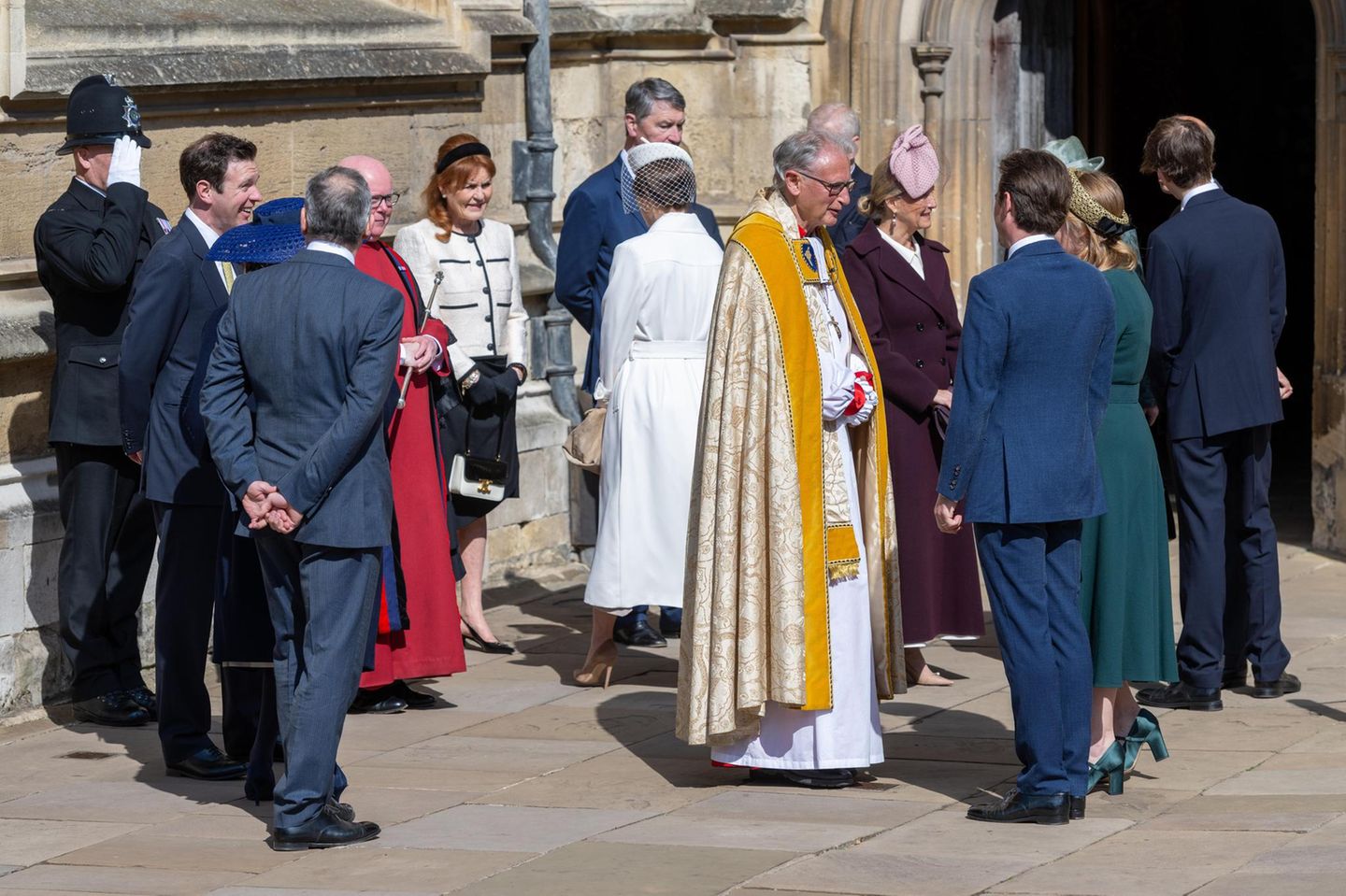 Britische Königsfamilie: Die besten Bilder vom Ostergottesdienst 2025 ...