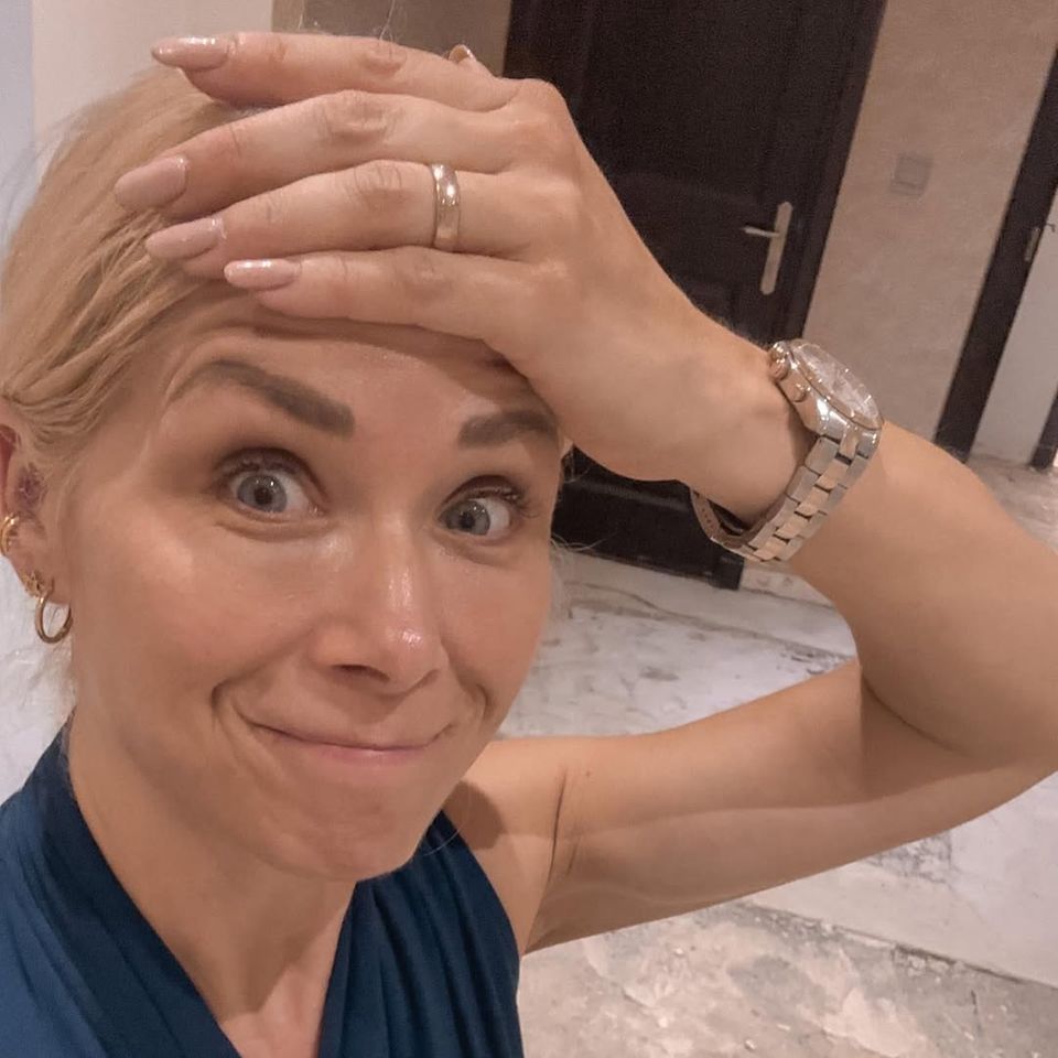 Heike Makatsch im Urlaub: Fans feiern seltene Fotos mit ihren Töchtern ...