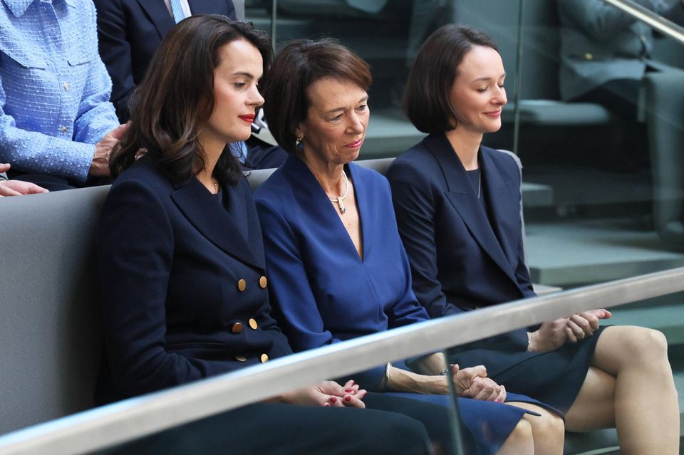 Friedrich Merz: Seine Töchter und ein Sohn, der am großen Tag fehlte ...