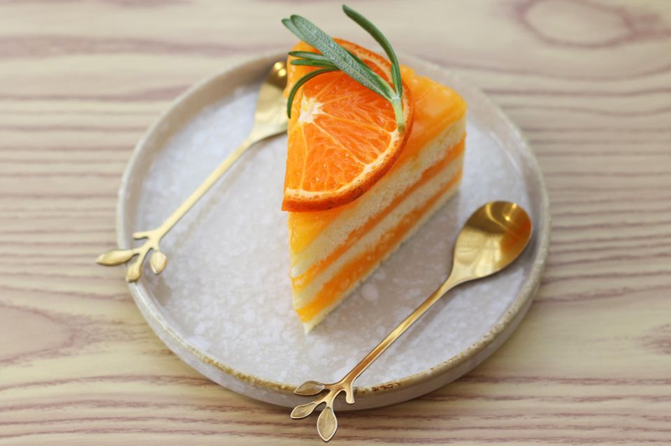 Schnelles Rezept: Aperol-Spritz-Torte selber machen – ohne Backen | GALA.de