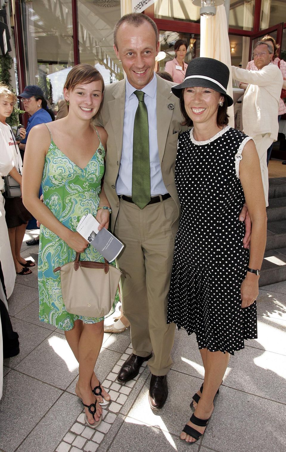 Friedrich Merz: Seine Töchter und ein Sohn, der am großen Tag fehlte ...