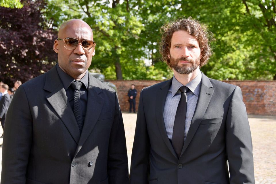 Die Bilder der bewegenden Trauerfeier für Margot Friedländer | GALA.de