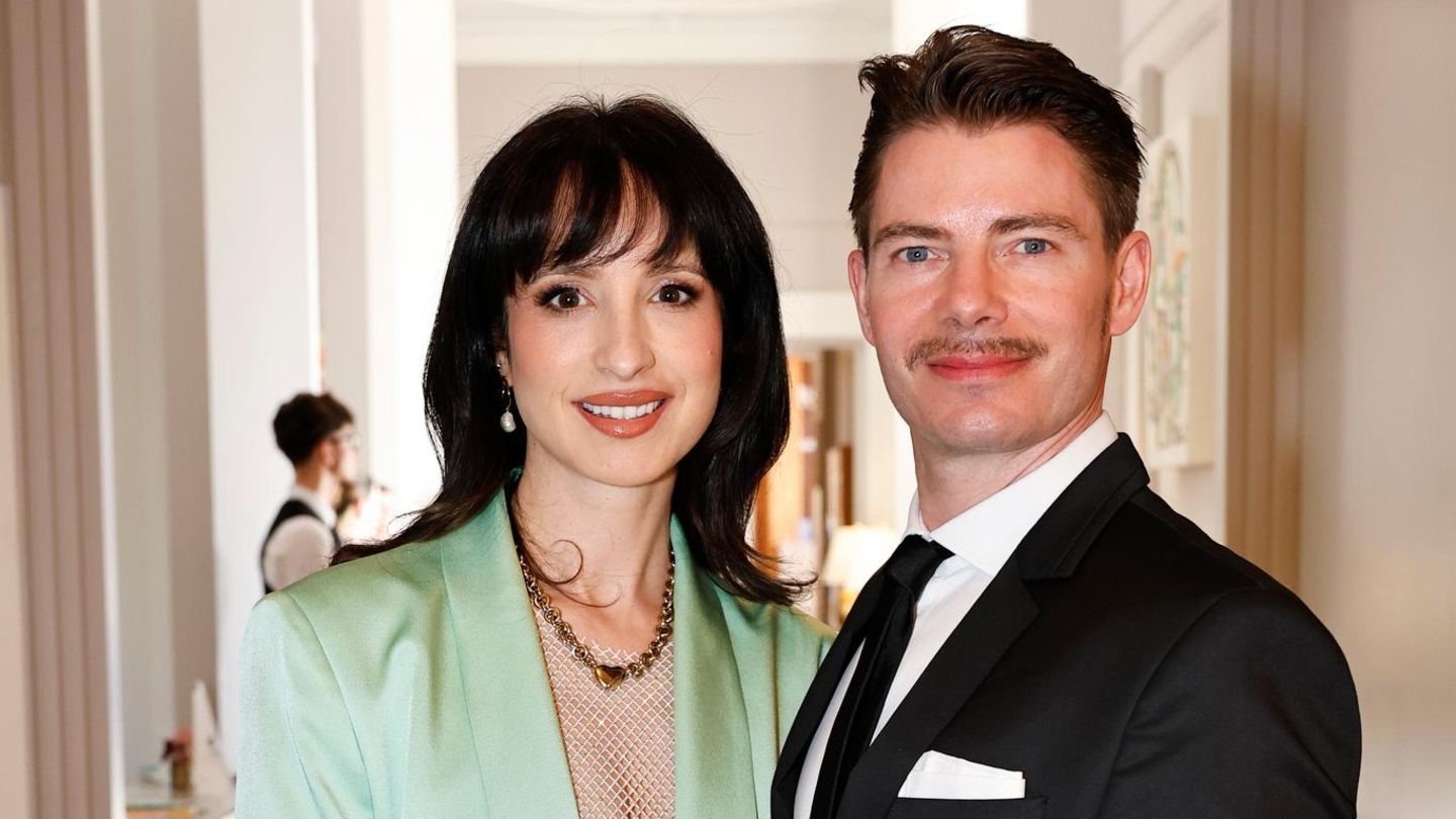 Stephanie Stumph in GALA: Sie ist hochschwanger mit zweitem Kind | GALA.de