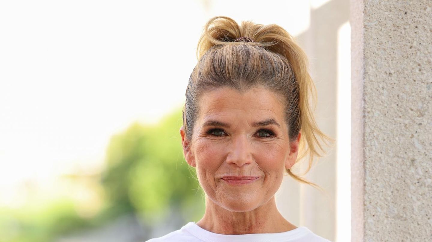 Anke Engelke hat neuen Job mit Mission: "Ich kontrolliere Tickets ...