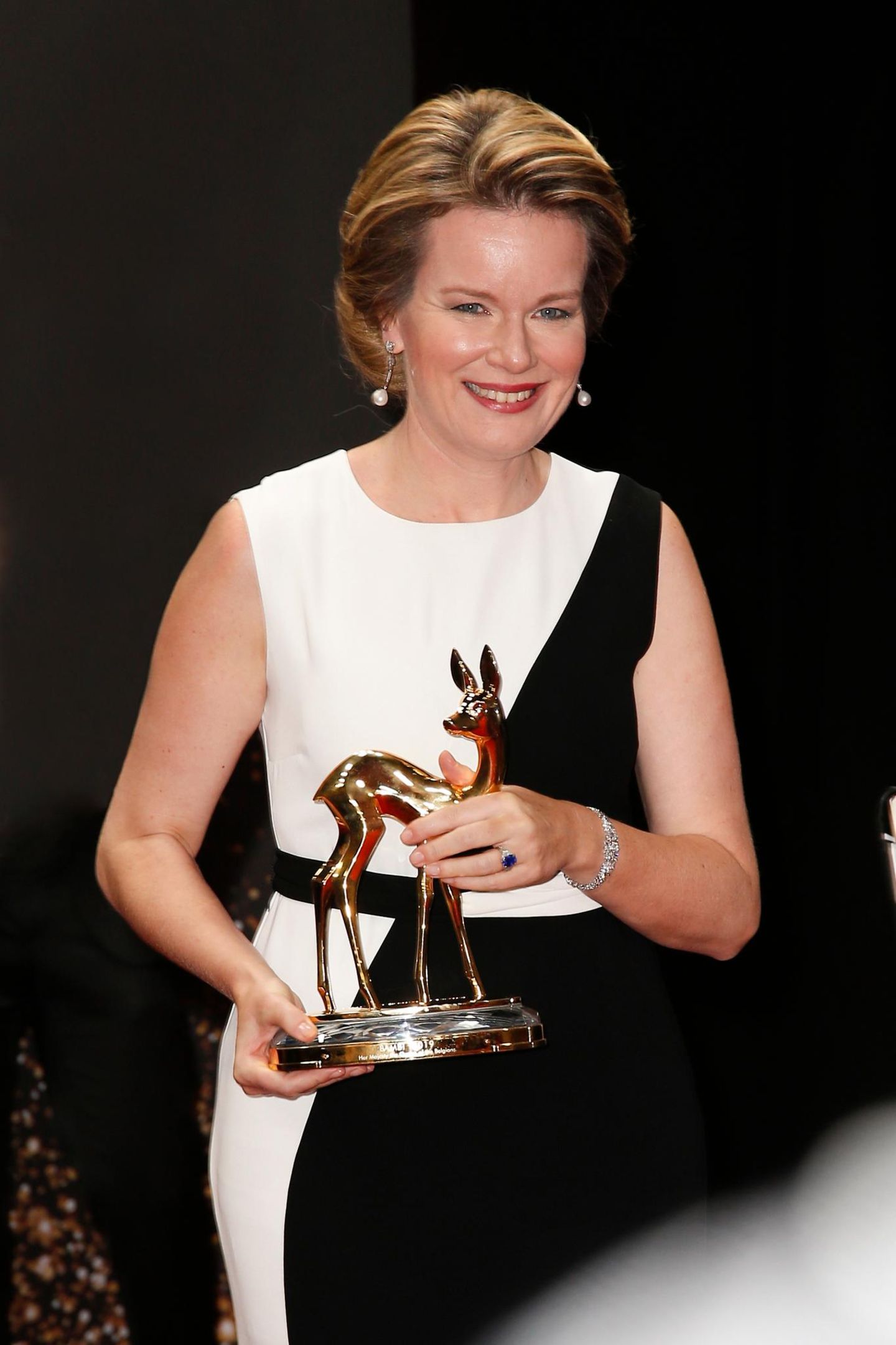 Königin Mathilde: Ihr Beautywandel in Bildern | GALA.de