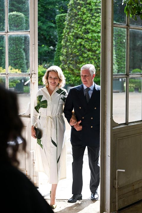 Königin Mathilde: Im sonnigen Brüssel wird sie mit diesem Look zum ...