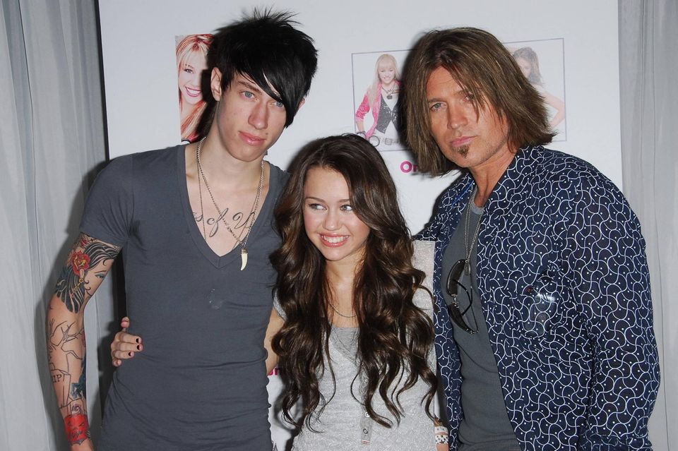 Billy Ray Cyrus im Liebesrausch: Jetzt attackiert ihn sein Sohn ...