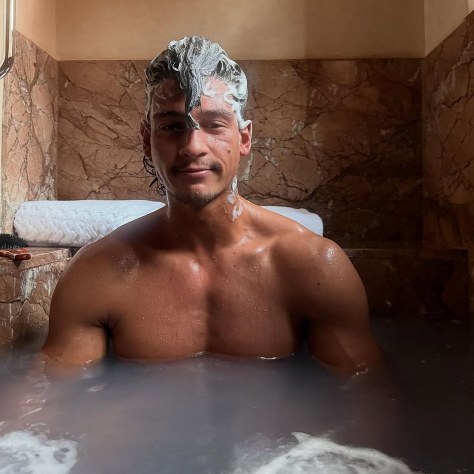 Rufus Sewell: 3 Ehe! Schauspieler heiratet 29 Jahre jüngere Freundin ...