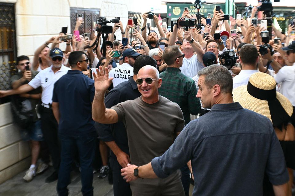 Jeff Bezos + Lauren Sánchez Bezos: Ihre Hochzeit der Superlative in ...