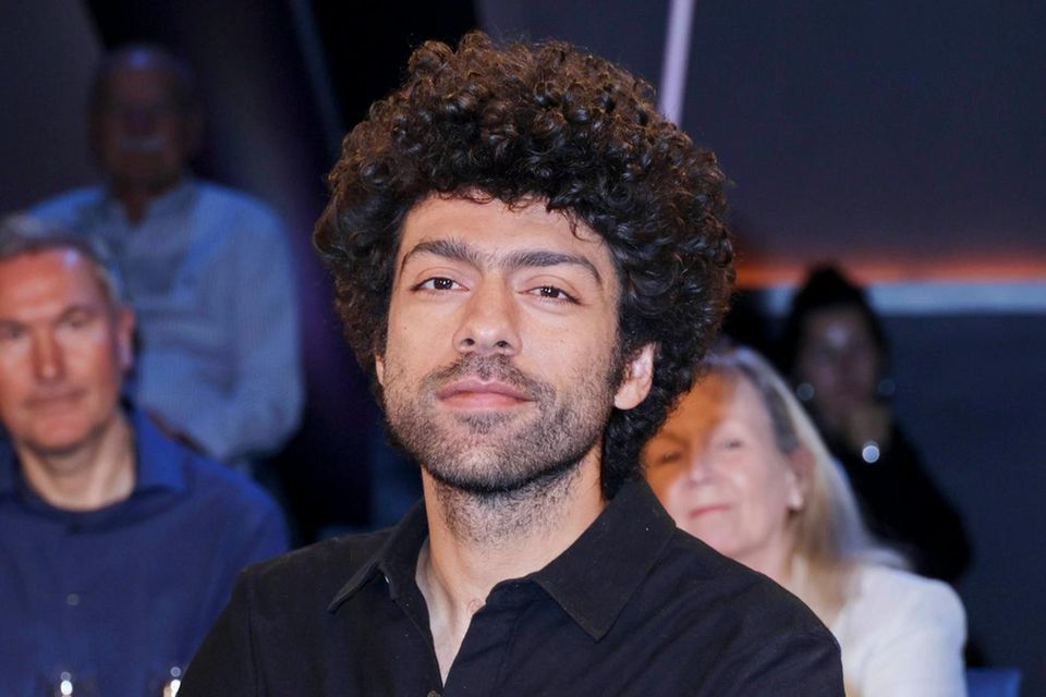 Noah Becker emotional: Offene Worte über seine Eltern | GALA.de