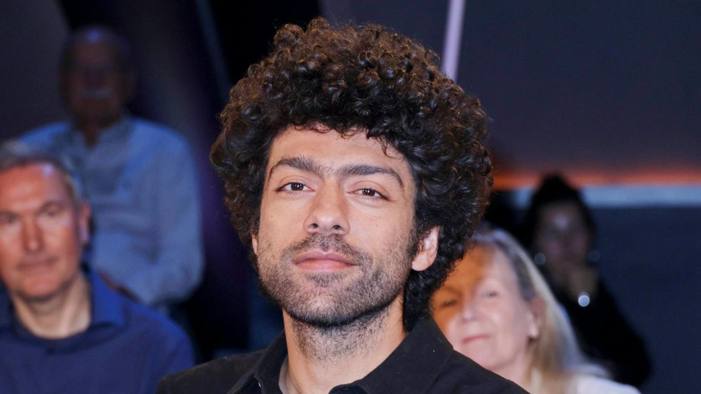 Noah Becker emotional: Offene Worte über seine Eltern | GALA.de