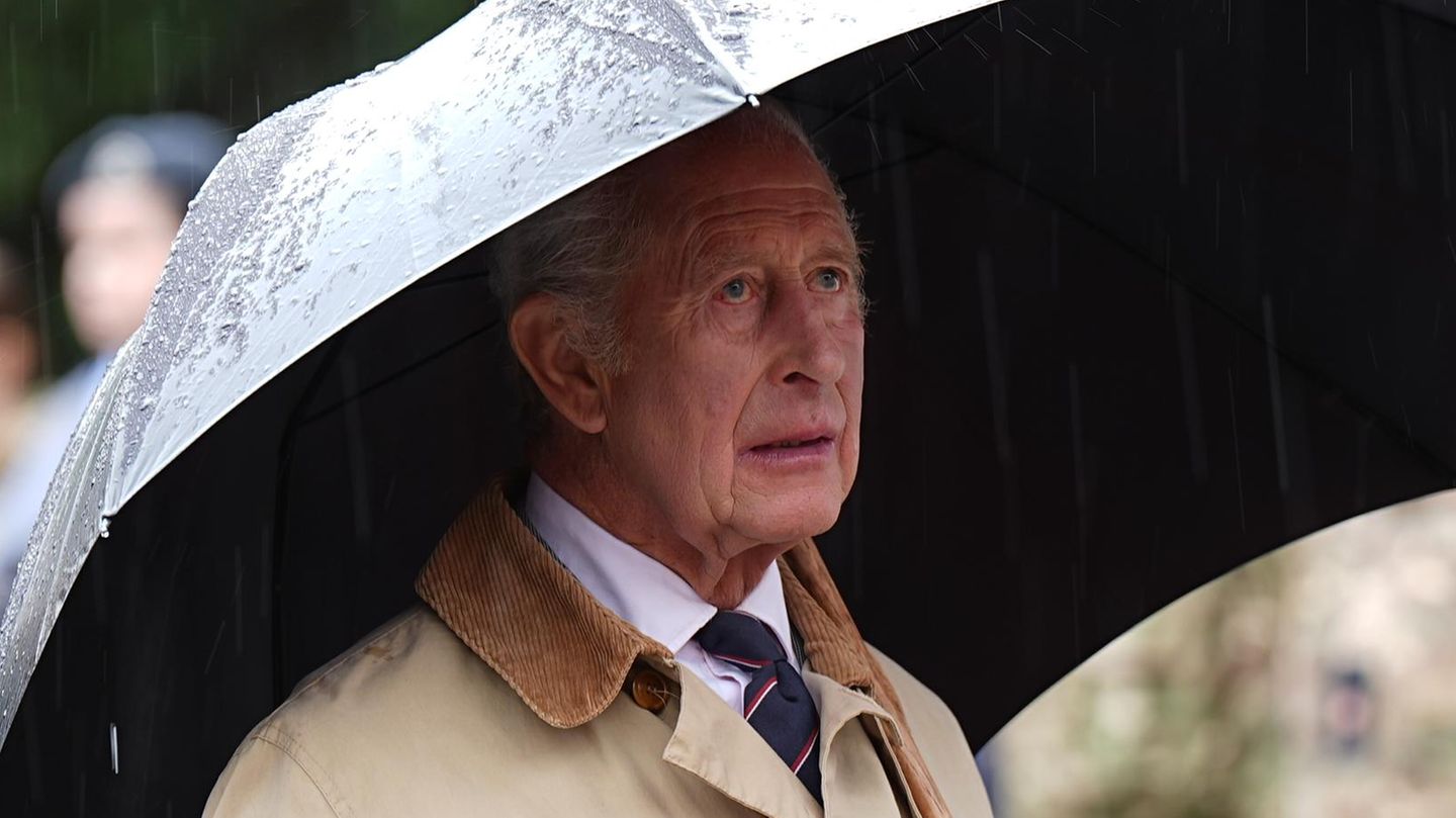 König Charles: Schnelle Hilfeleistung nach Schreckmoment in Schottland ...