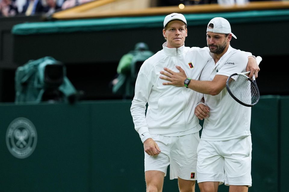 Jannik Sinner + Iga Swiatek: Die Wimbledon Champions lassen es krachen | GALA.de
